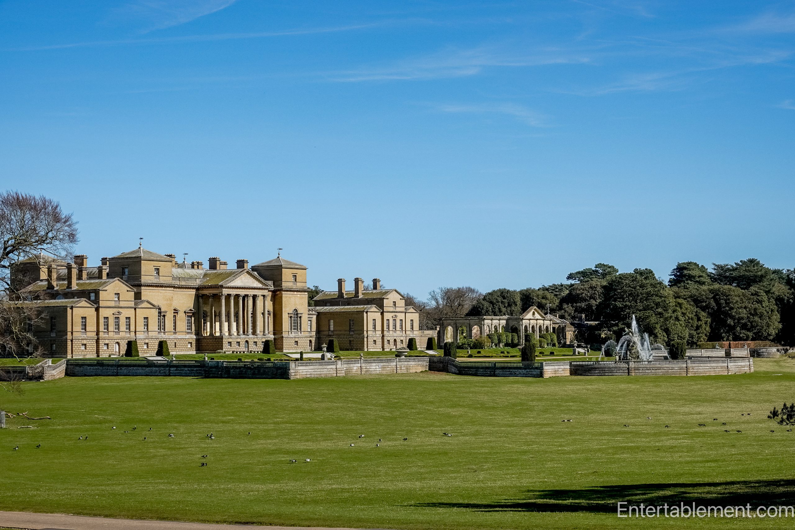 Holkham Hall — Power, Taste, and the Grand Interior - Entertablement Abroad