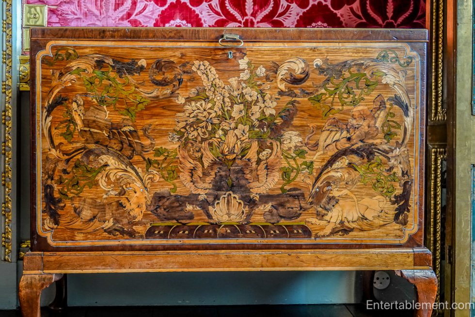 Holkham Hall — Power, Taste, and the Grand Interior - Entertablement Abroad
